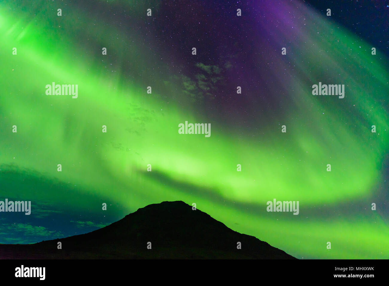 Mountain aurora hi-res stock photography and images - Alamy