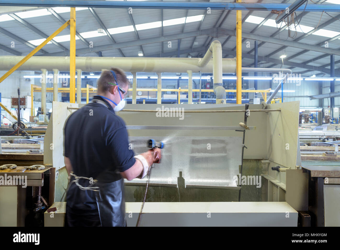 Factory washing hi-res stock photography and images - Alamy