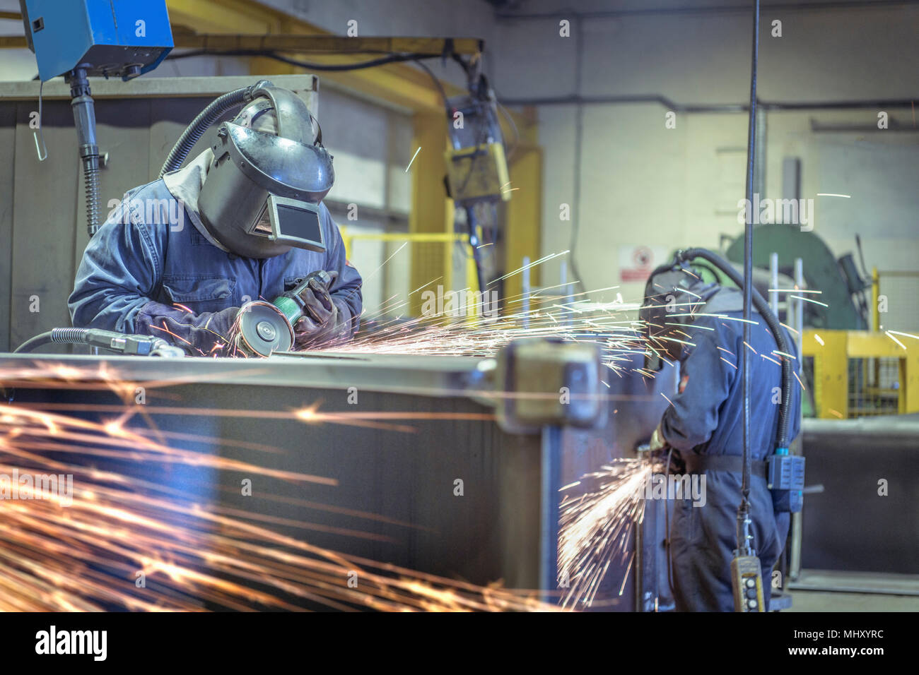 Teamwork using hi-res stock photography and images - Alamy