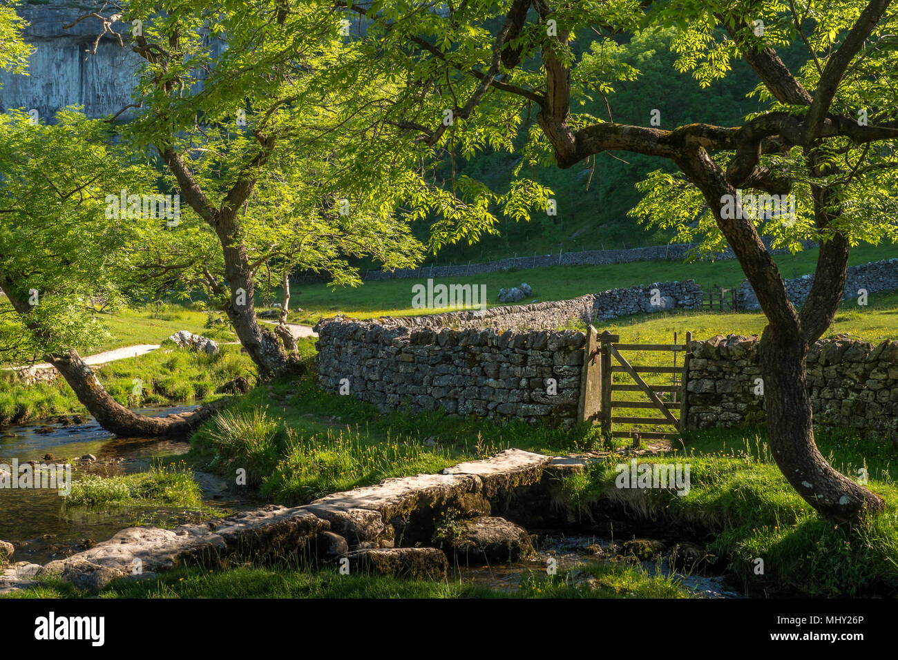 Malham Cove Malham Craven North Yorkshire England Stock Photo - Alamy