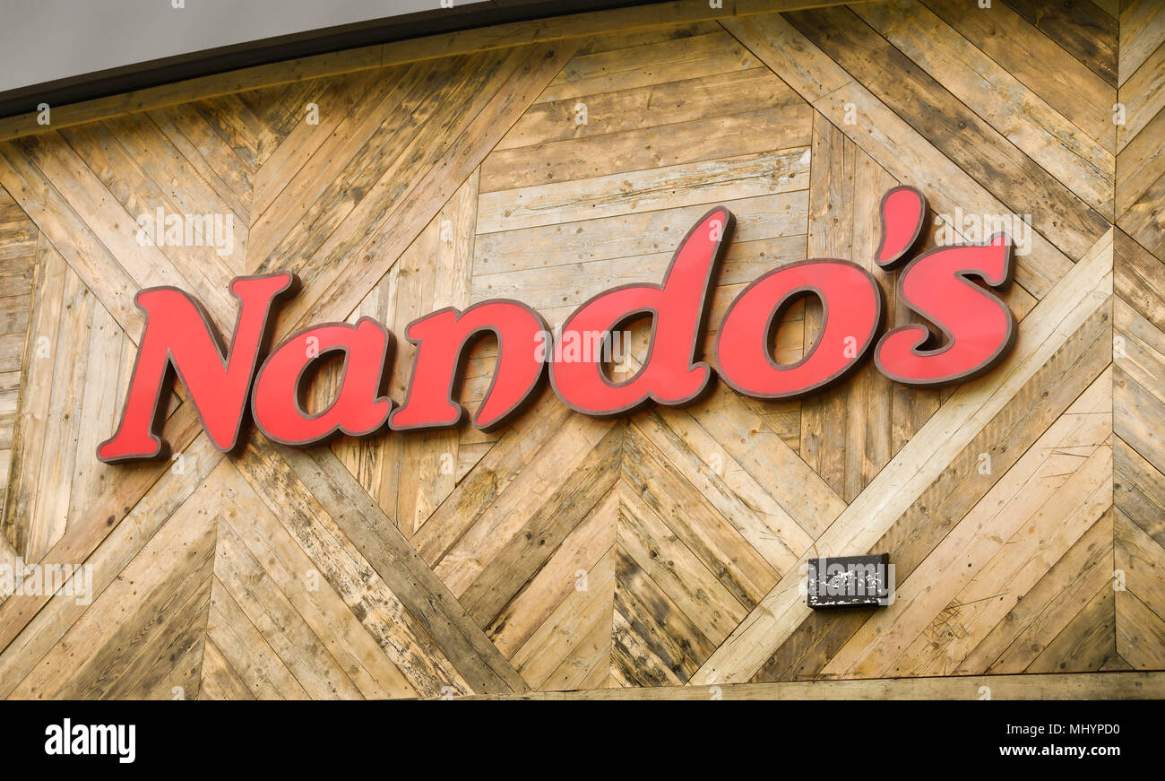 Nandos logo hi-res stock photography and images - Alamy