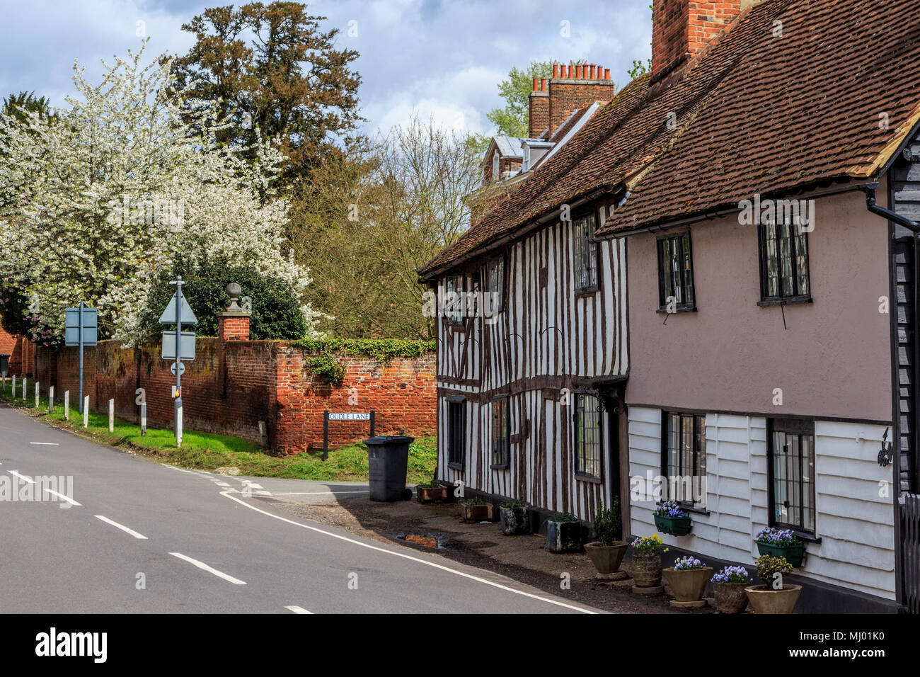Hertfordshire best kept village sign hi-res stock photography and ...