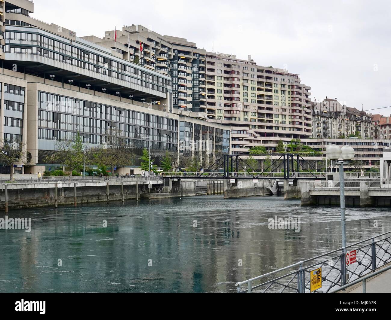 Locks lake geneva hi-res stock photography and images - Alamy