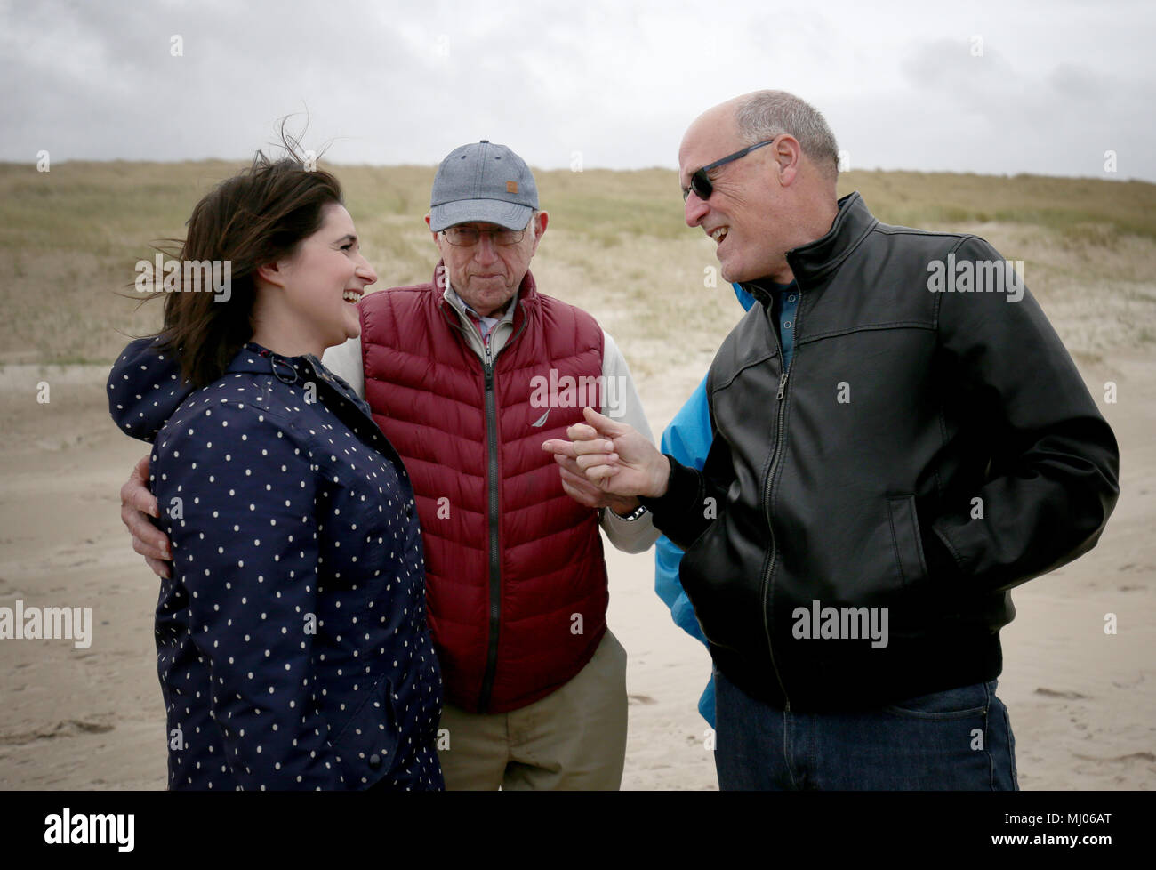 Direct descendants crew hi-res stock photography and images - Alamy
