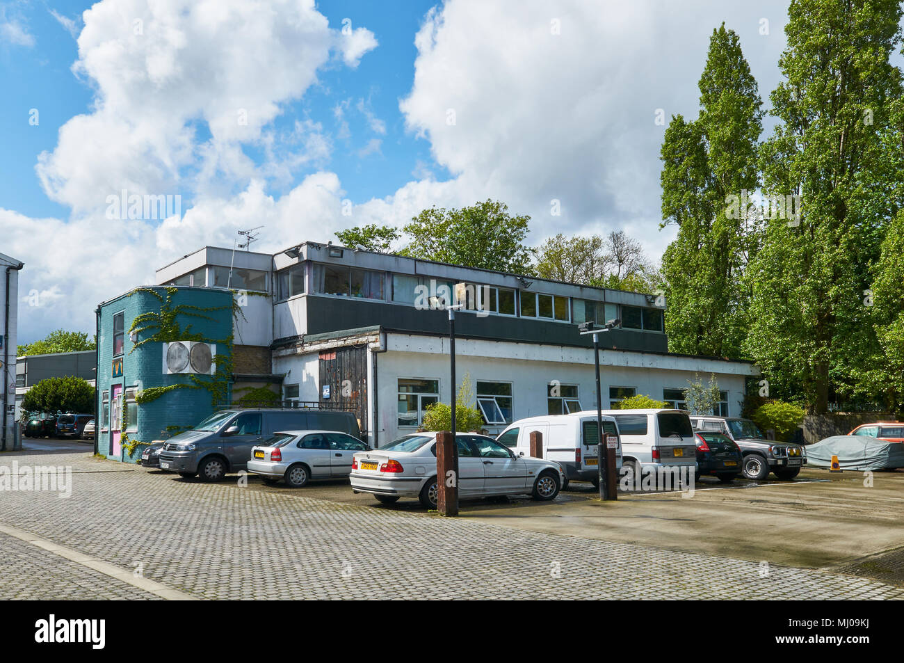 Artists live/work spaces at the Arena Design Centre in Harringay ...
