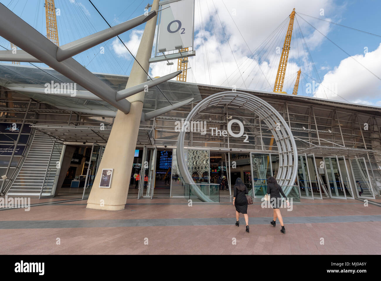 Entrance to the O2 Arena on the Greenwich Peninsula Stock Photo - Alamy