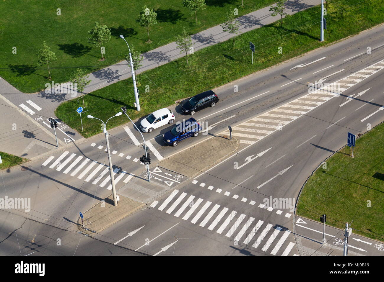 Crossroad aerial hi-res stock photography and images - Alamy