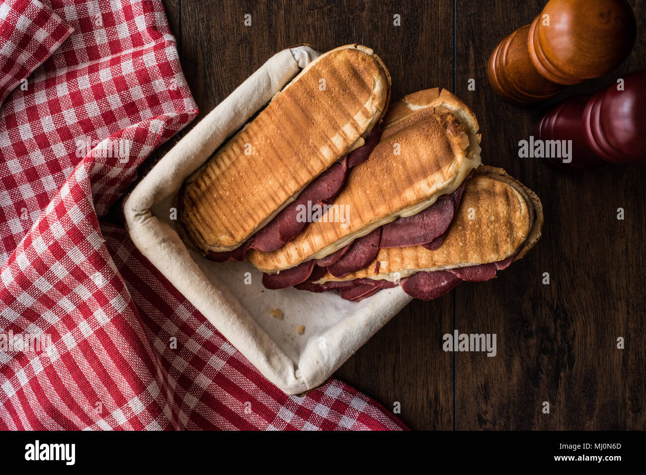 Dilli Kasarli / Beef Tongue Sandwich Stock Photo - Alamy