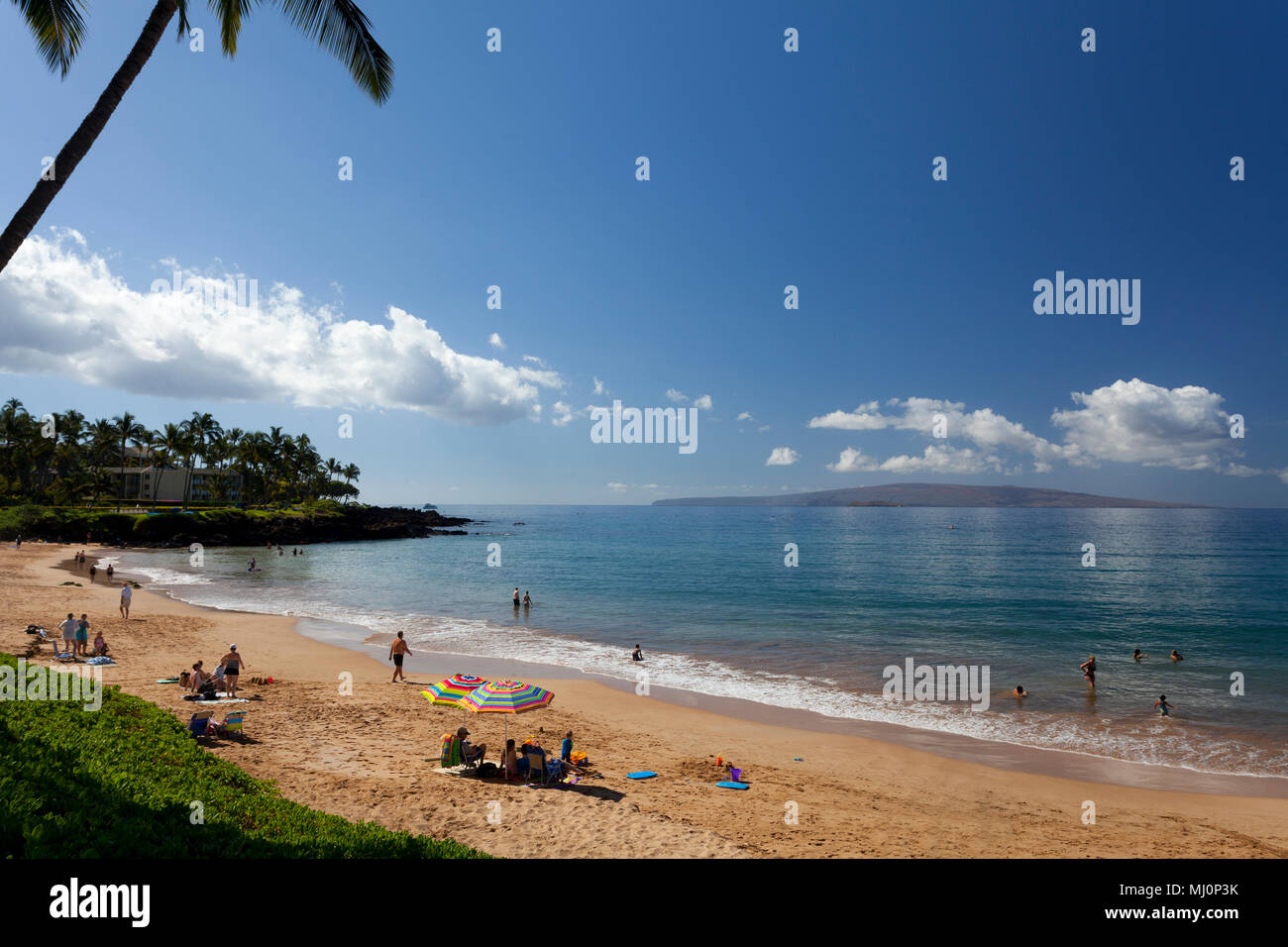 Maui beach hi-res stock photography and images - Alamy