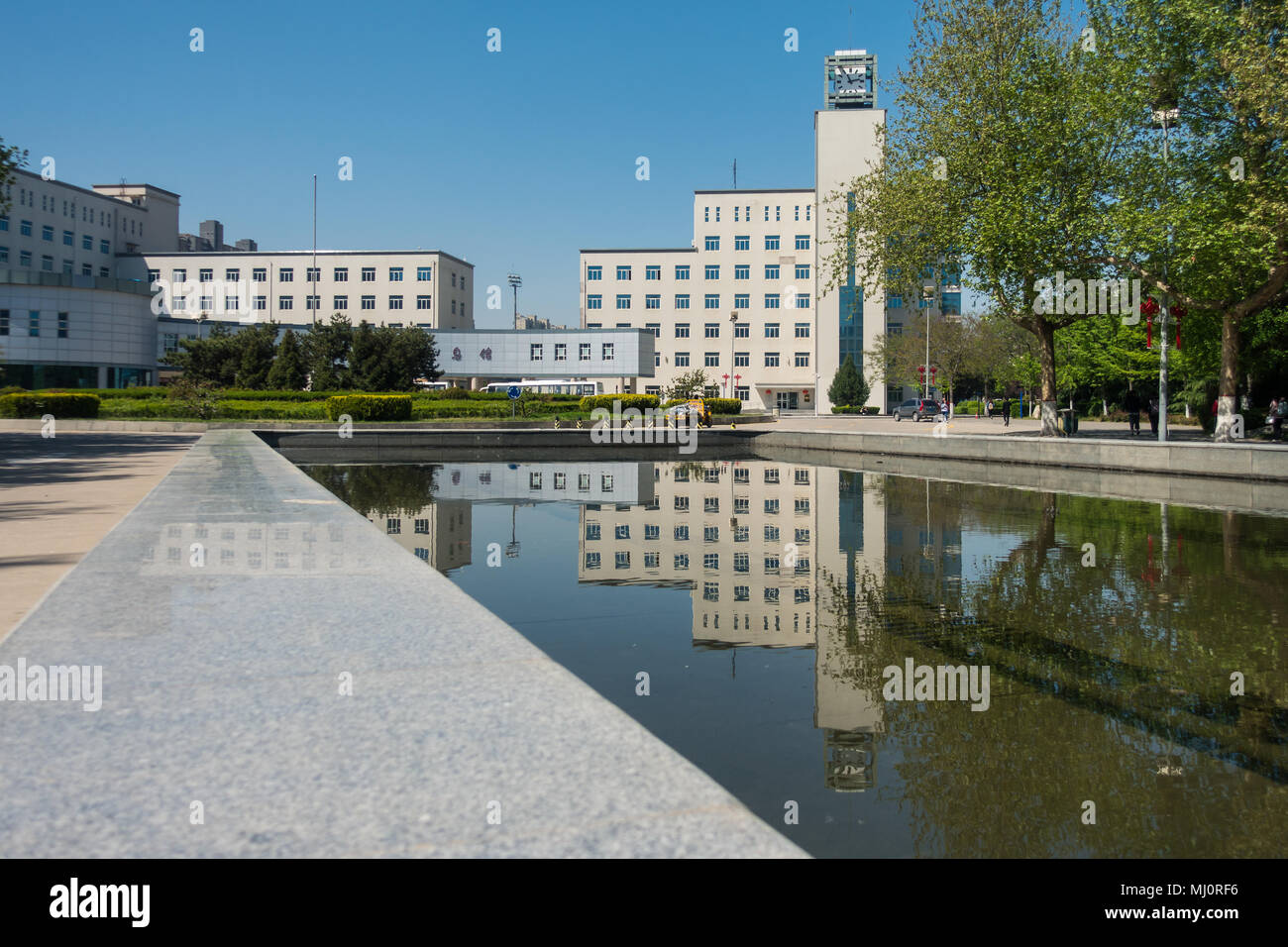 Xi'an University of Technology Qu Jiang Campus Building for Art ...