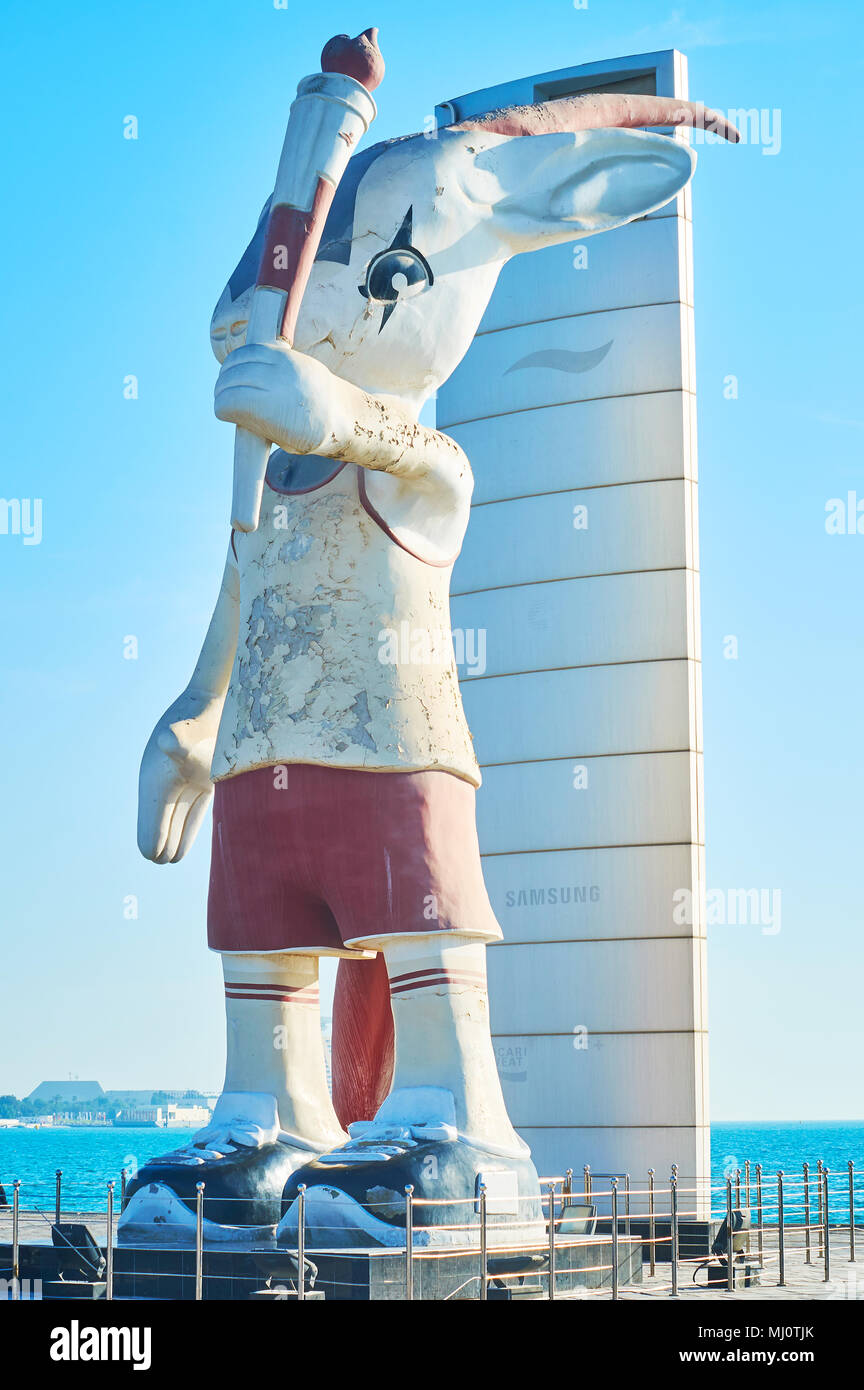 Orry oryx corniche in doha qatar hi-res stock photography and images ...