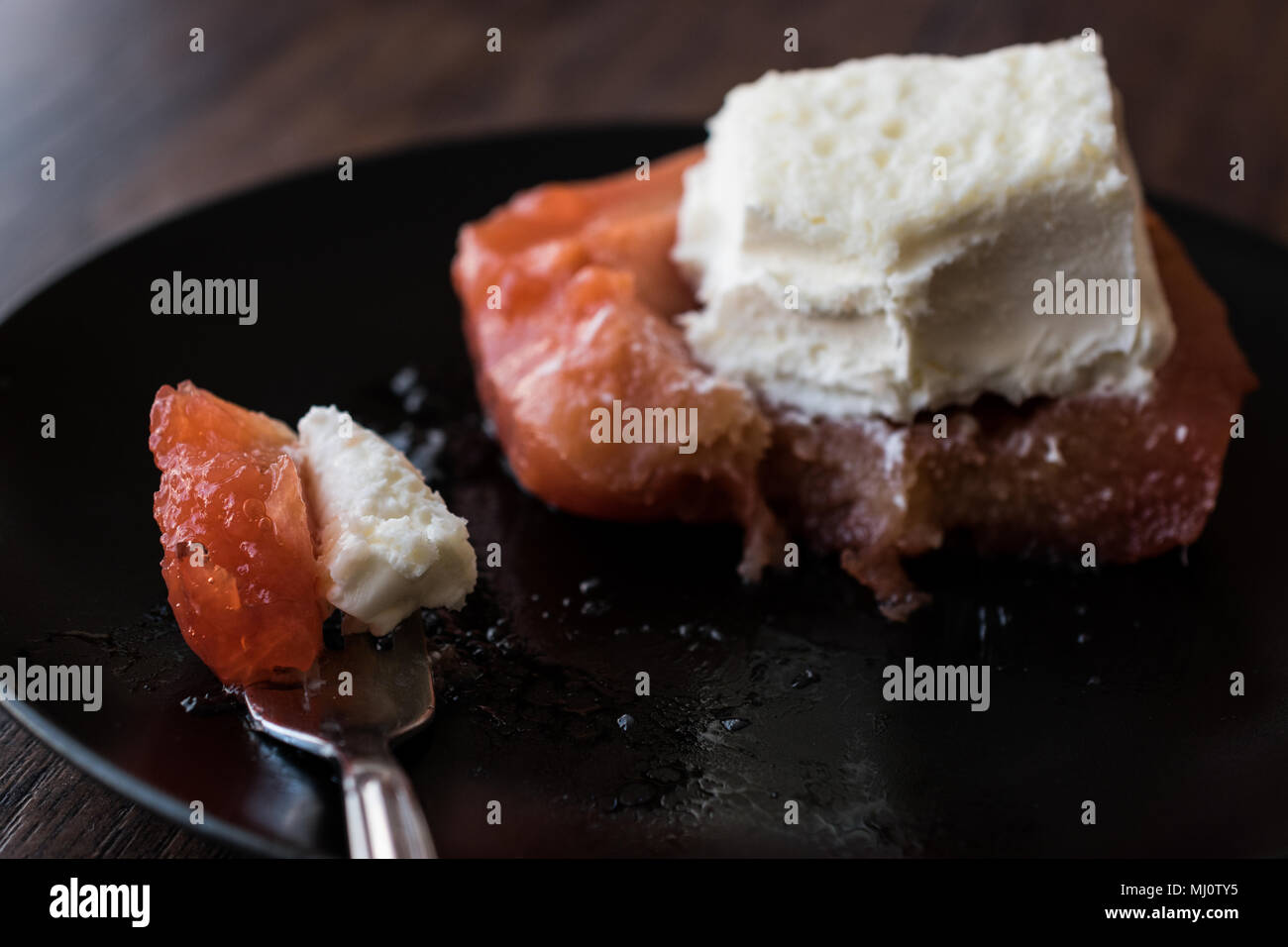Avya tatlisi is a dessert from Turkish cuisine that is made with quince ...
