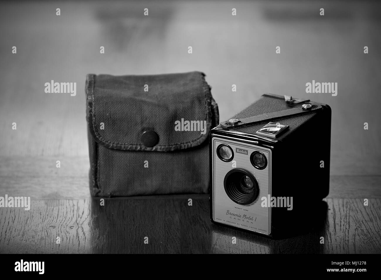 Camera 1950s High Resolution Stock Photography and Images - Alamy