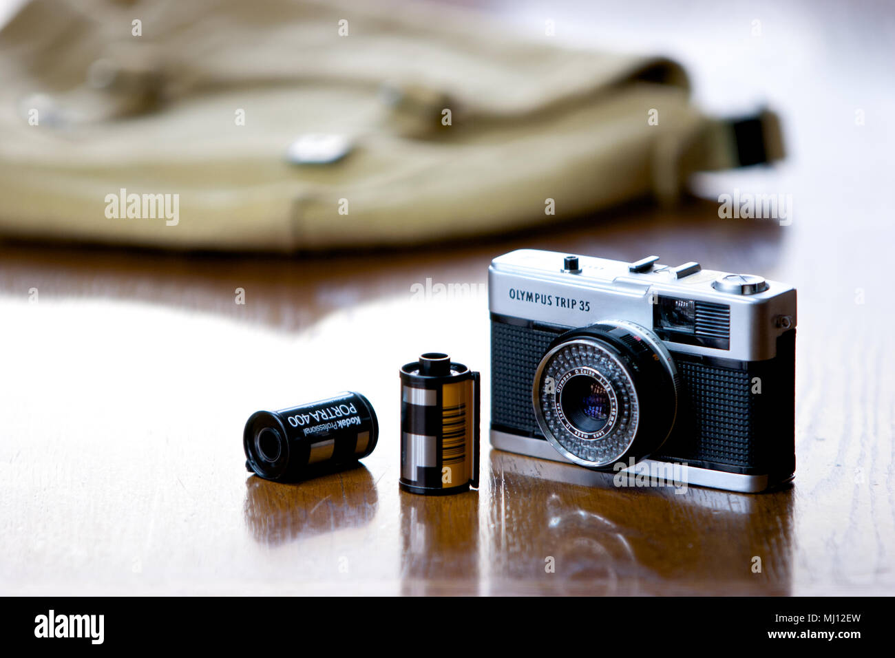 Classic camera design hi-res stock photography and images - Alamy