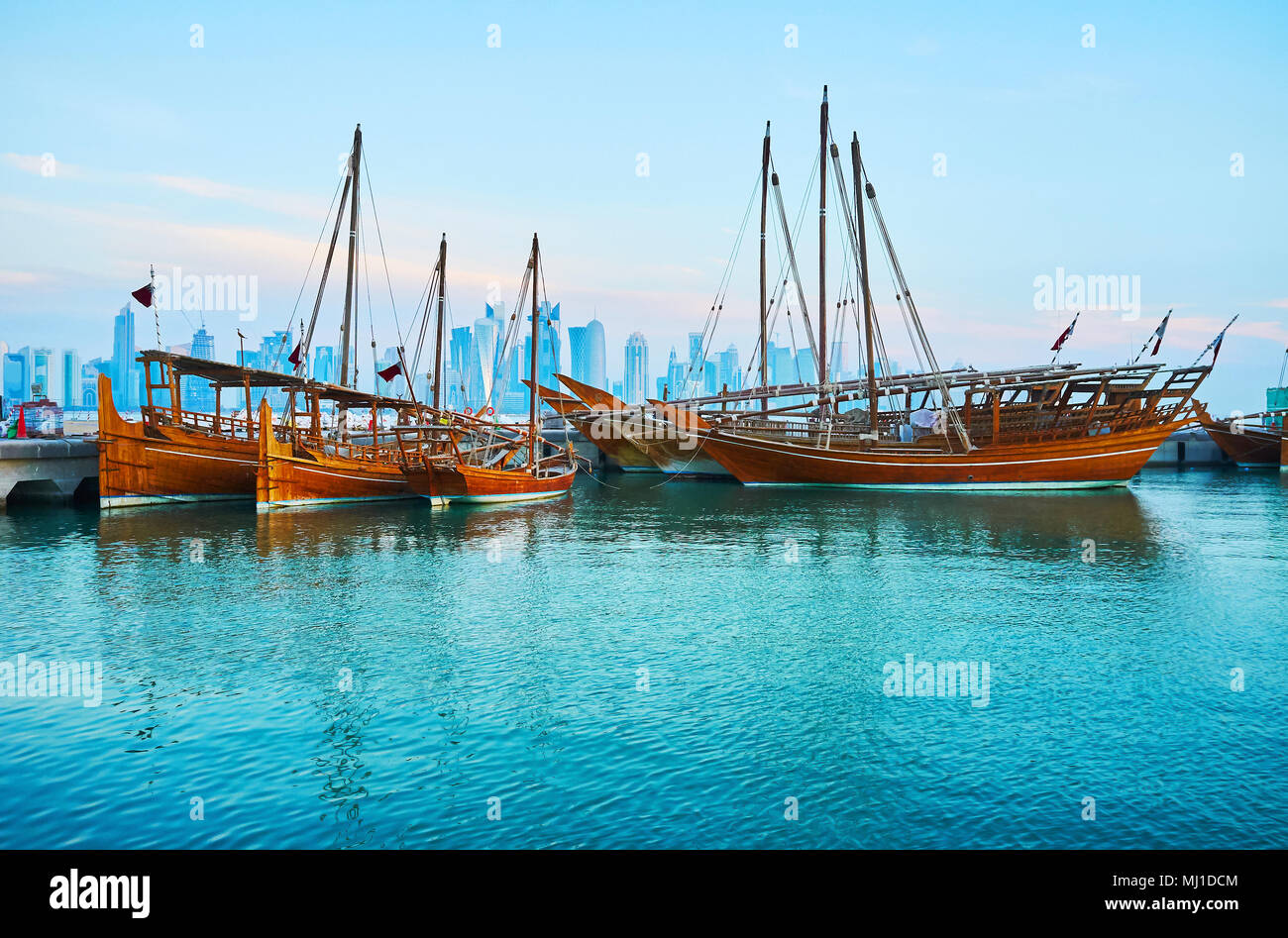 Qatar scenic view hi-res stock photography and images - Alamy