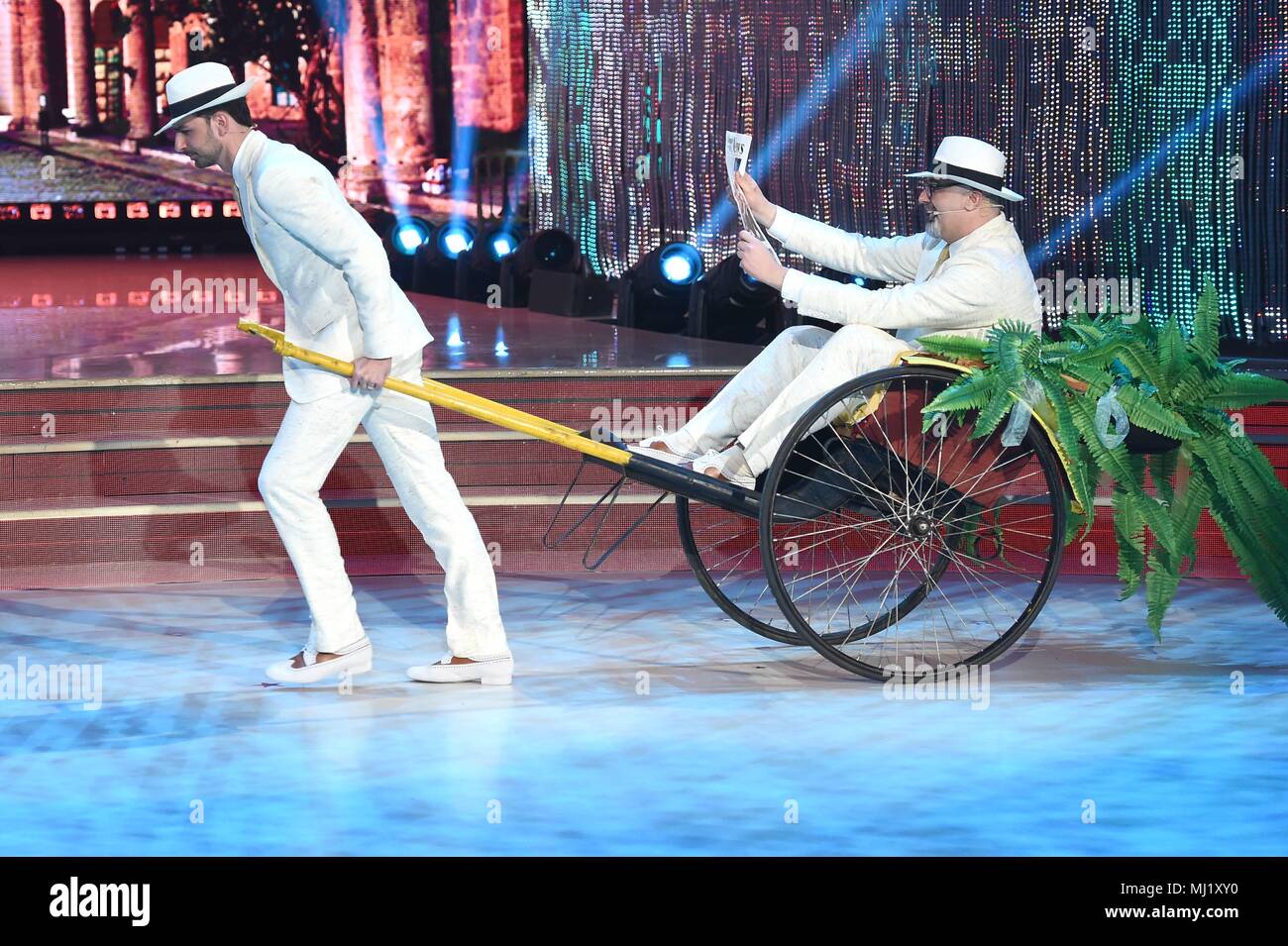 Eleonora giorgi set hi-res stock photography and images - Alamy