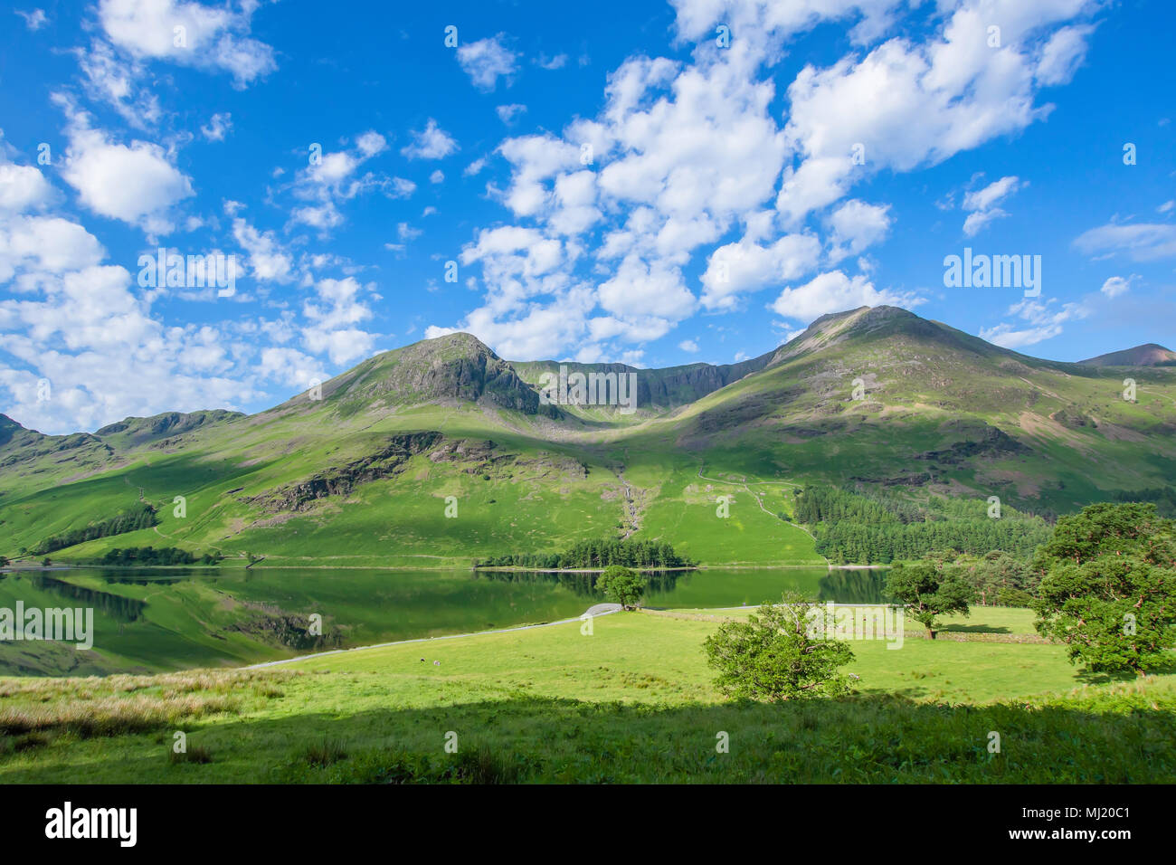 Idyllic scenery of Lake District National Park in spring.Stunning ...