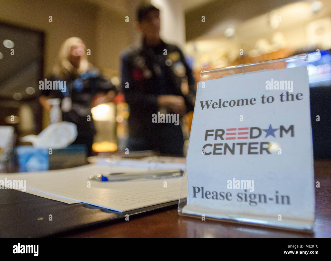 Airport dtw hi-res stock photography and images - Alamy