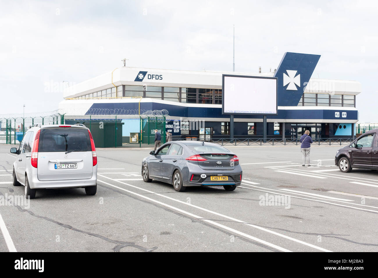 Dunkirk ferry port hi-res stock photography and images - Alamy