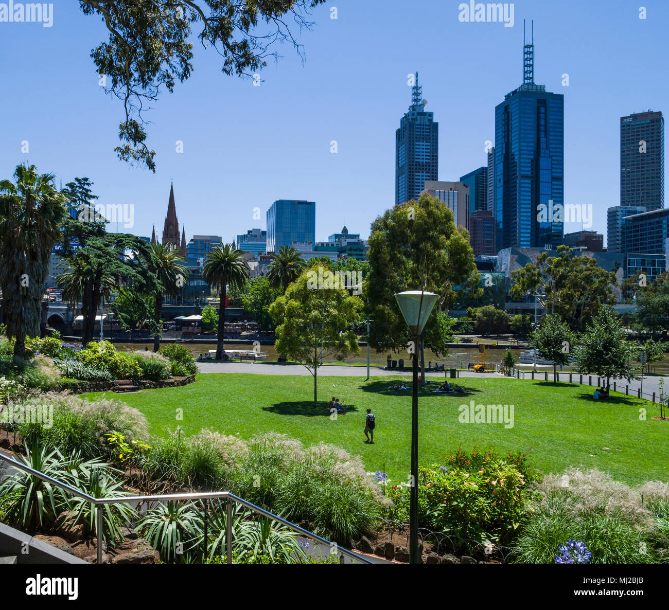 Alexandra Gardens by the Yarra RIver, Melbourne, Victoria, Australia ...