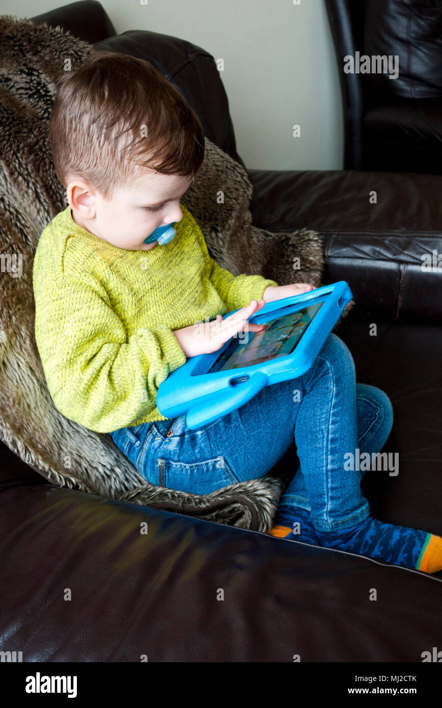 Early ipad hi-res stock photography and images - Alamy