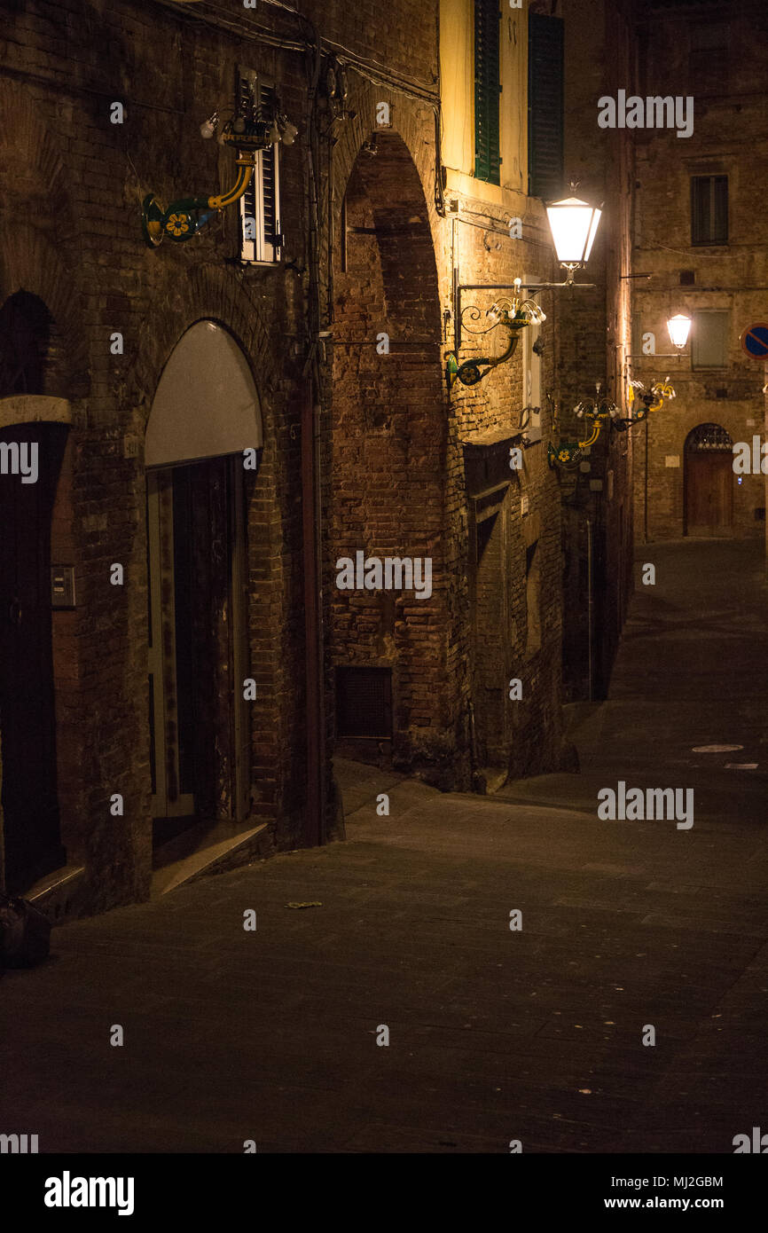 Italy Night Streets Stock Photo - Alamy