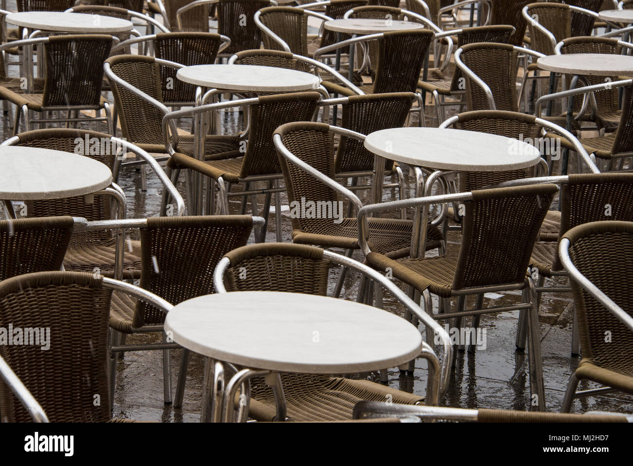 Empty cafe tables st marks hi-res stock photography and images - Alamy