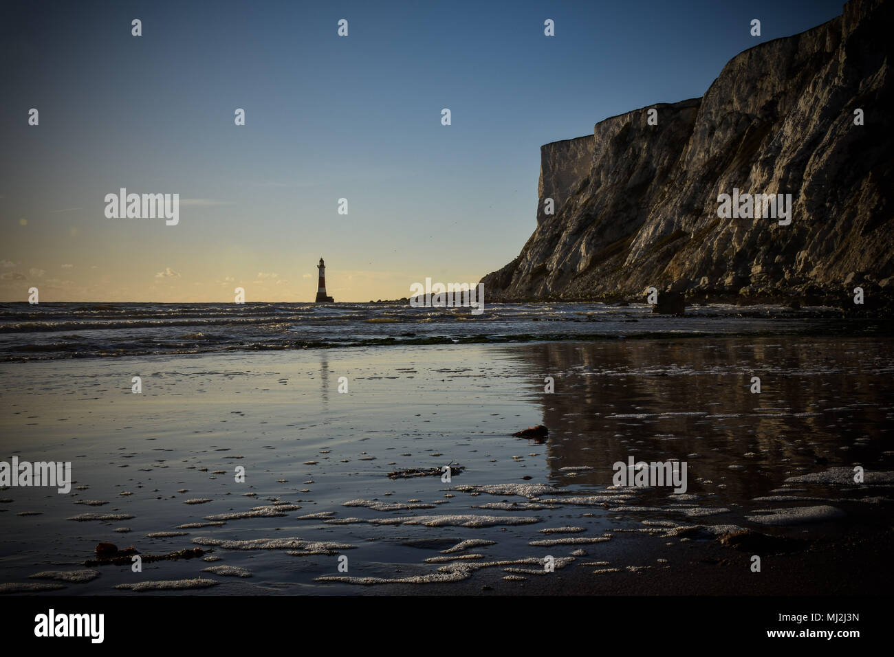 Beachy Head Cliffs and Light House Stock Photo - Alamy
