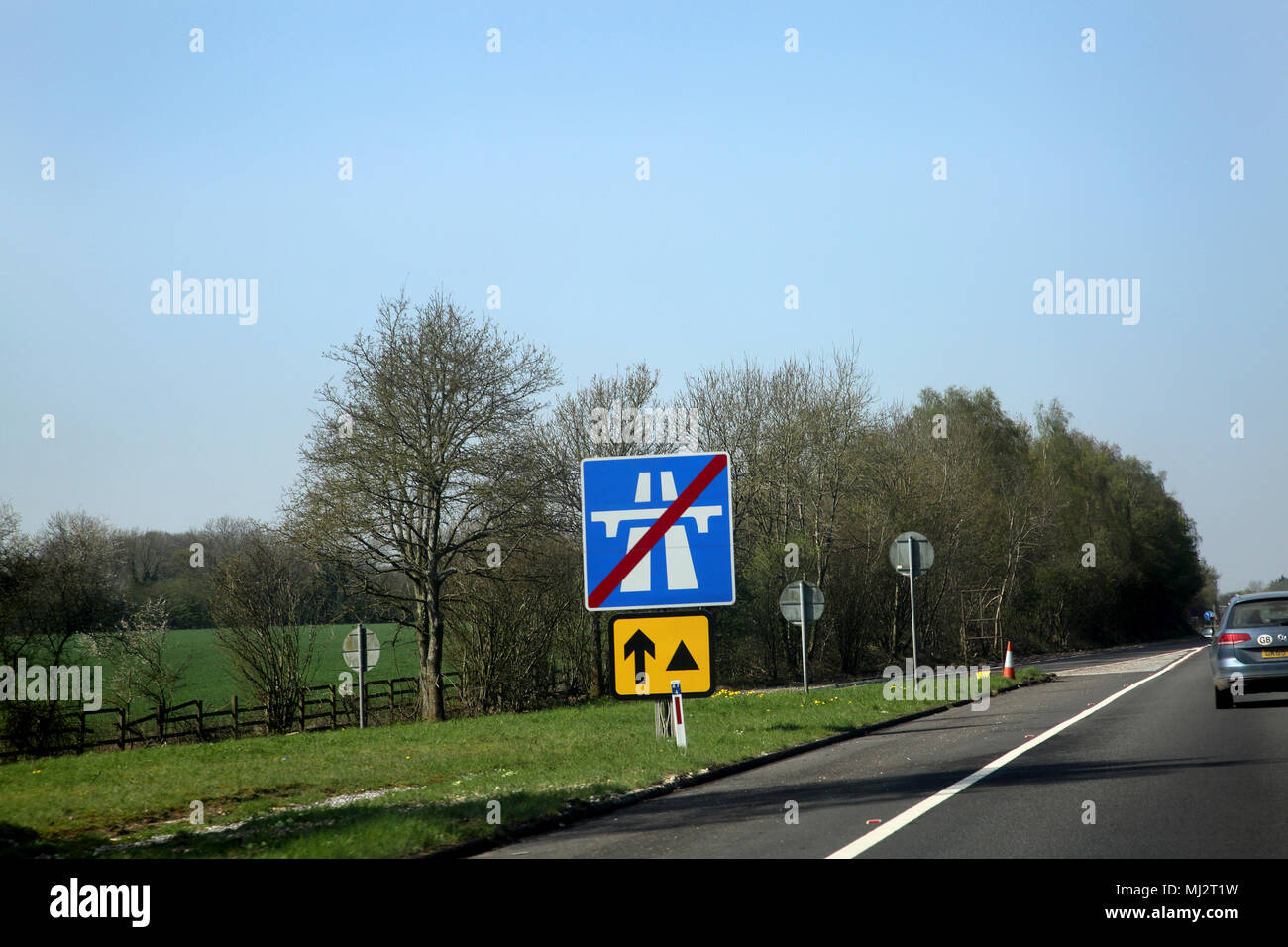 Diversion road signs hi-res stock photography and images - Alamy