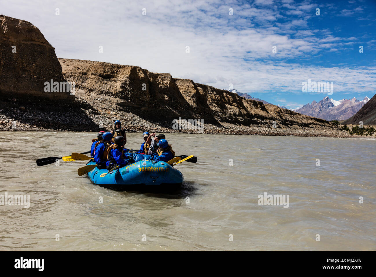 River rafting through the remote STOD RIVER VALLEY - ZANSKAR, LADAKH ...