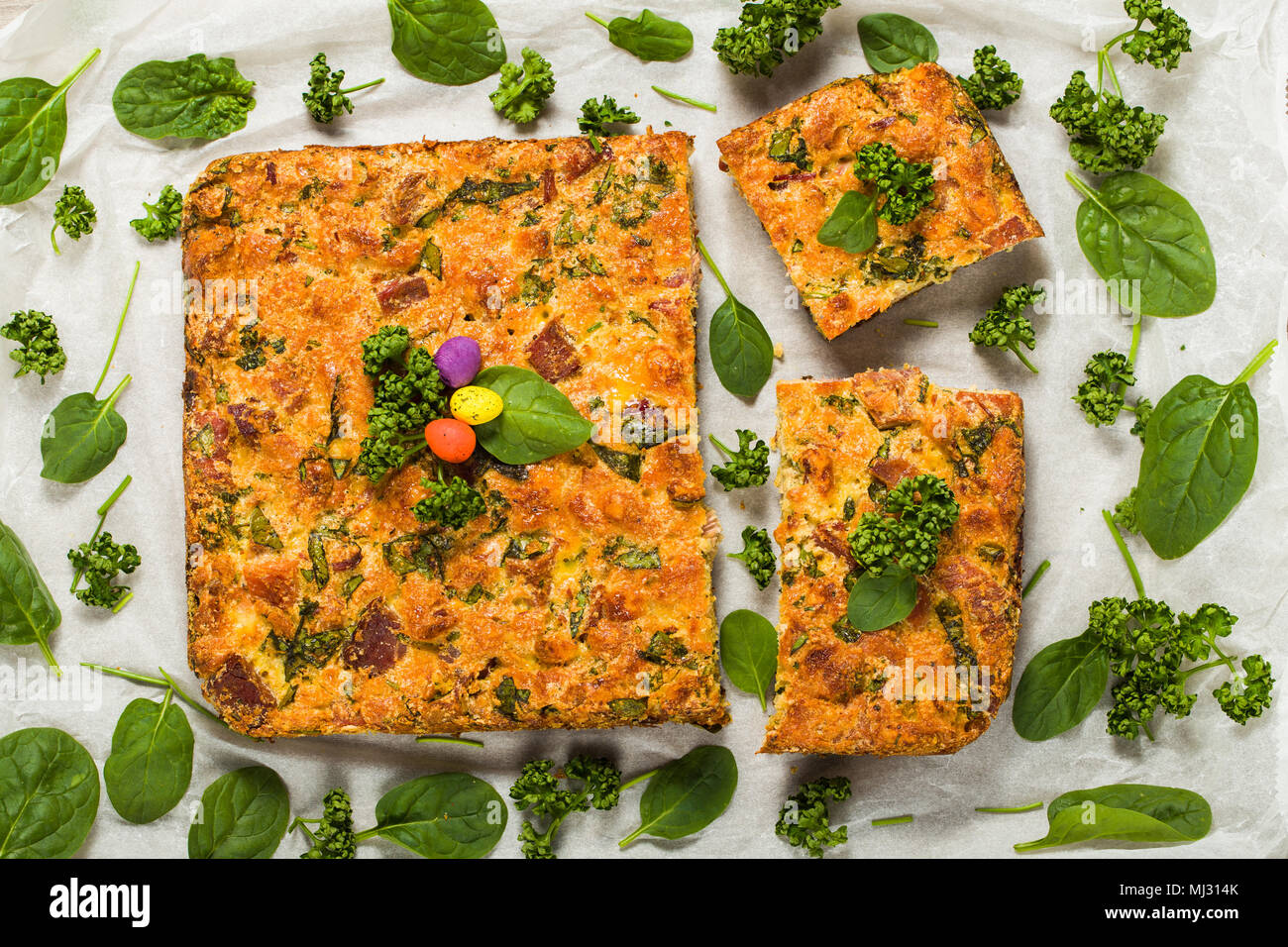 Stuffing buns hi-res stock photography and images - Alamy