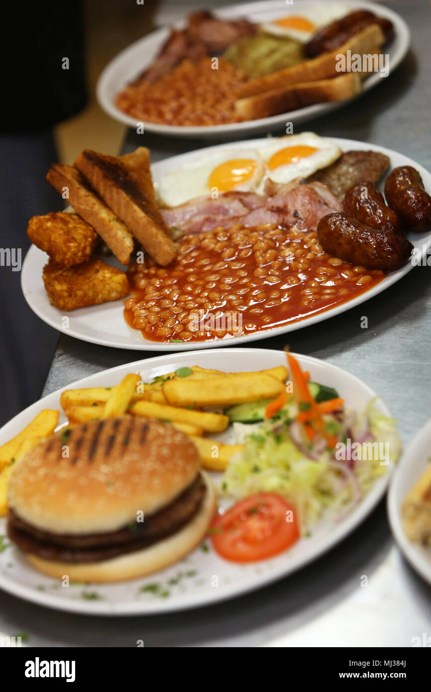 Cafe uk breakfast hi-res stock photography and images - Alamy