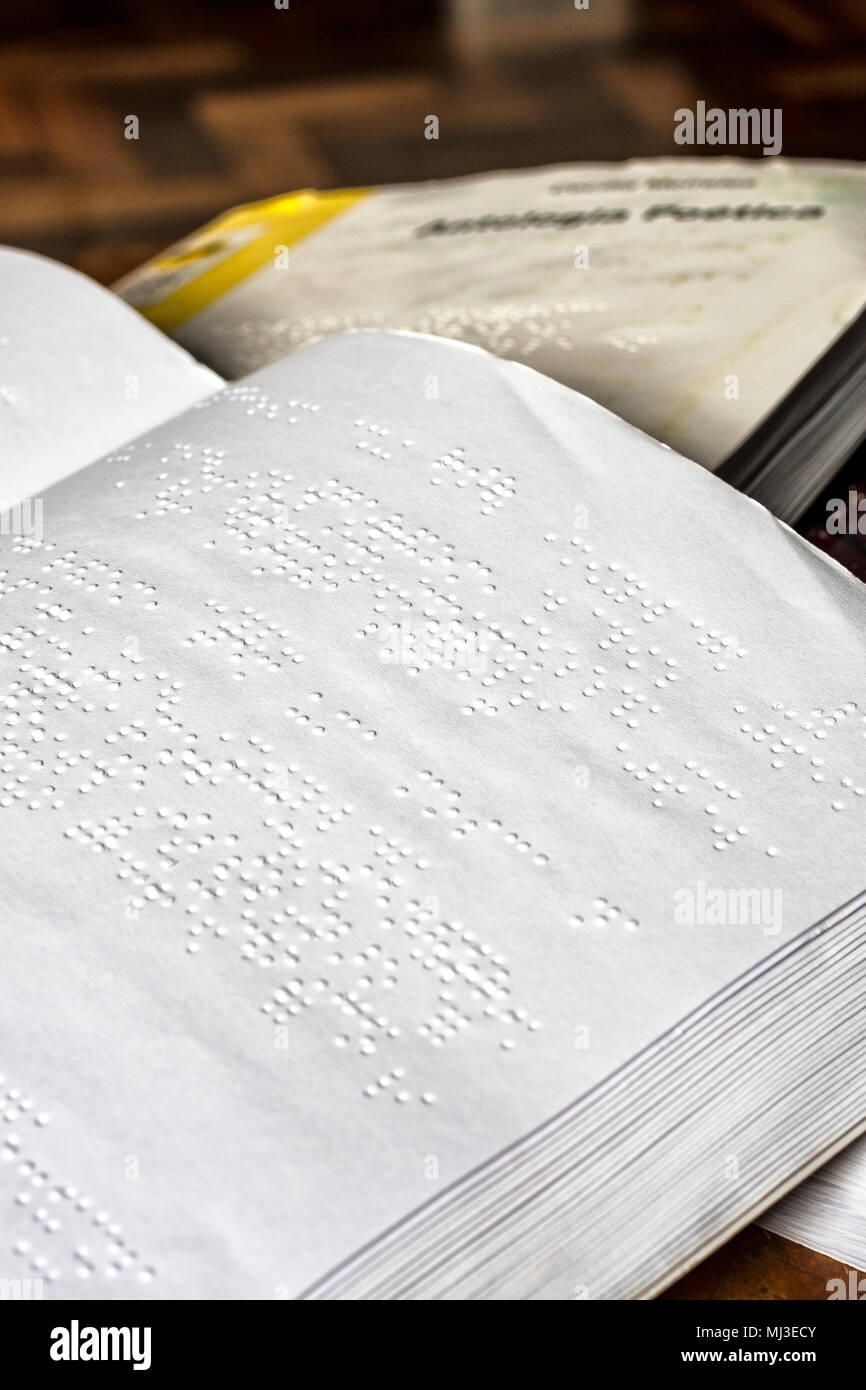 Braille image hi-res stock photography and images - Alamy