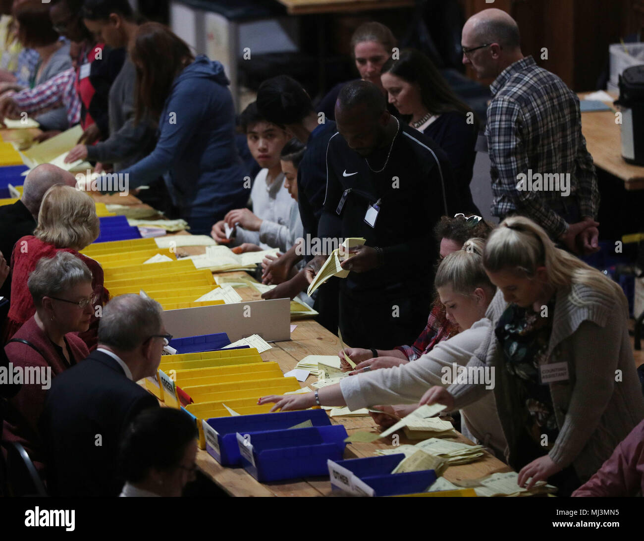 Count volunteers sort ballot papers at Lindley Hall, Westminster ...