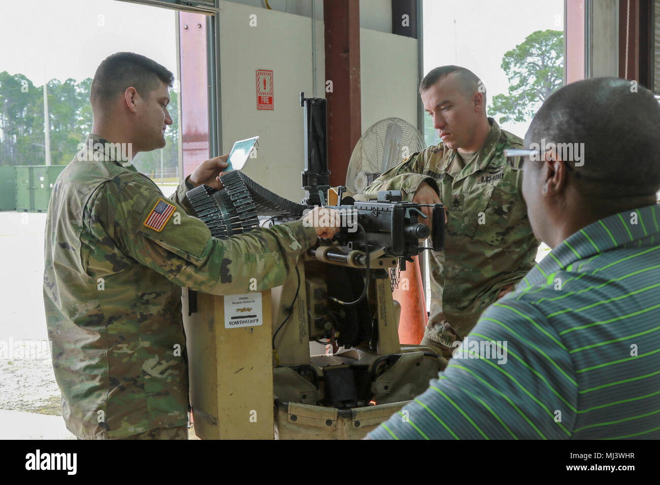 Crows celebrating hi-res stock photography and images - Alamy