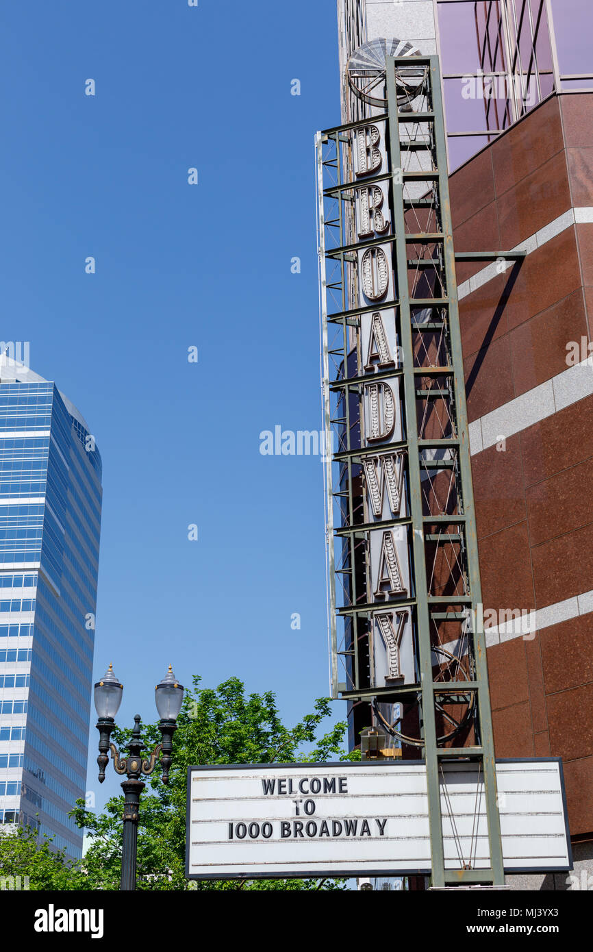 Portland, Oregon, USA - April 27, 2018 : Portland Broadway sign in ...