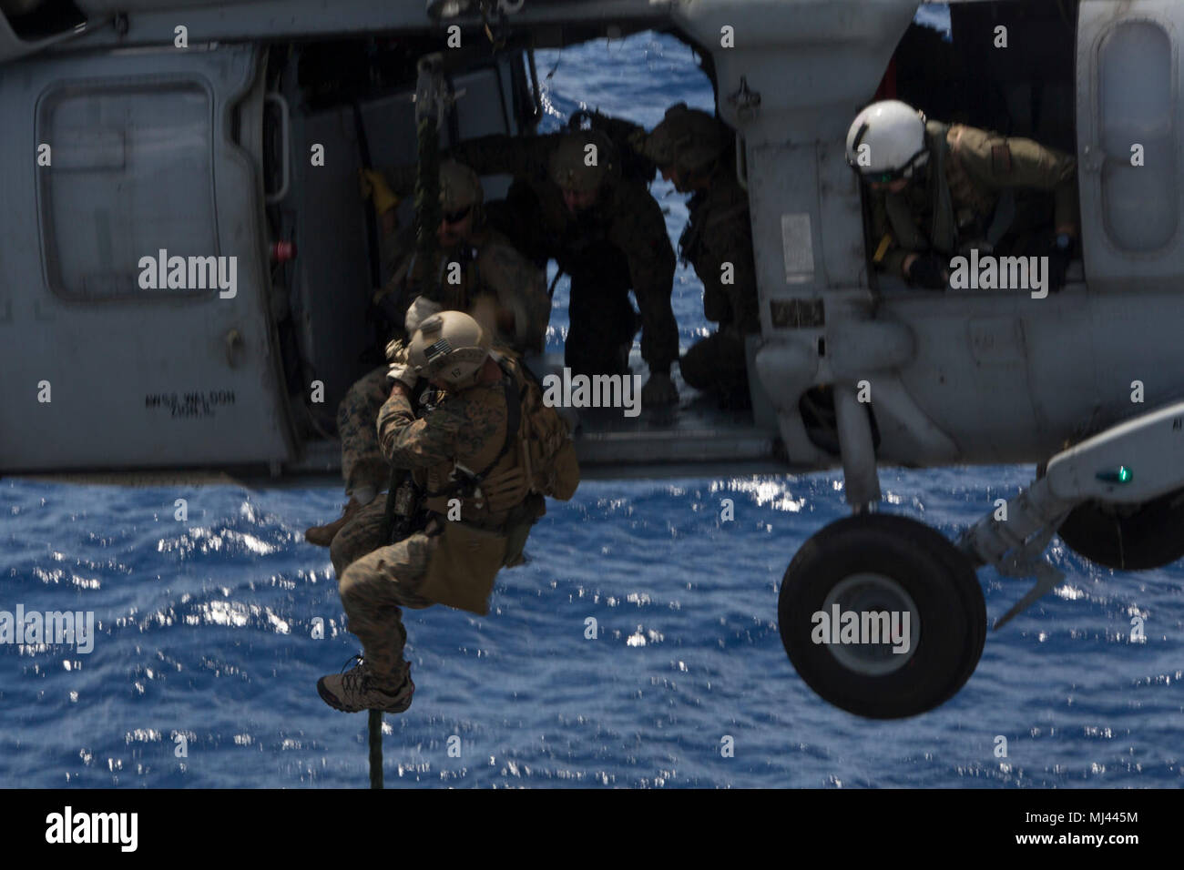 U s marines perform reconnaissance patrol hi-res stock photography and ...