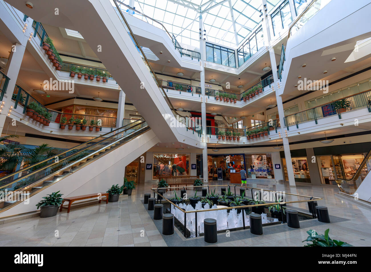 Downtown Portland Shopping Malls