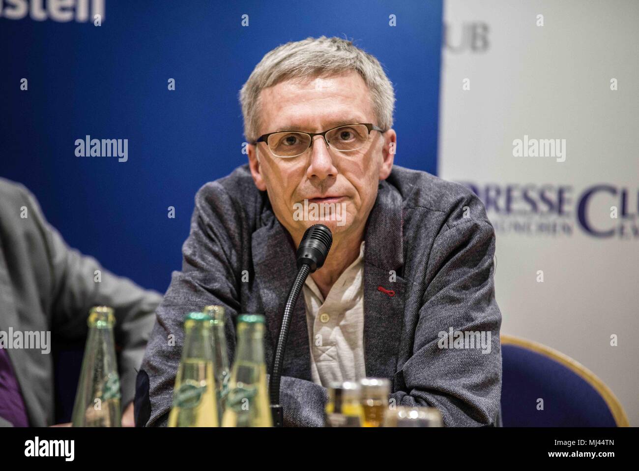 Deutscher journalisten verband hi-res stock photography and images - Alamy