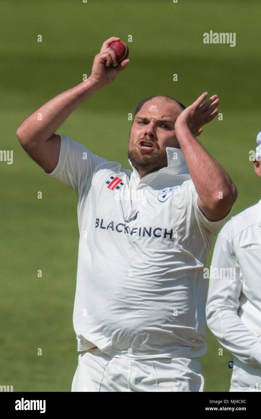 London,UK. 4 May, 2018. Joe Leach bowling for Worcestershire against ...