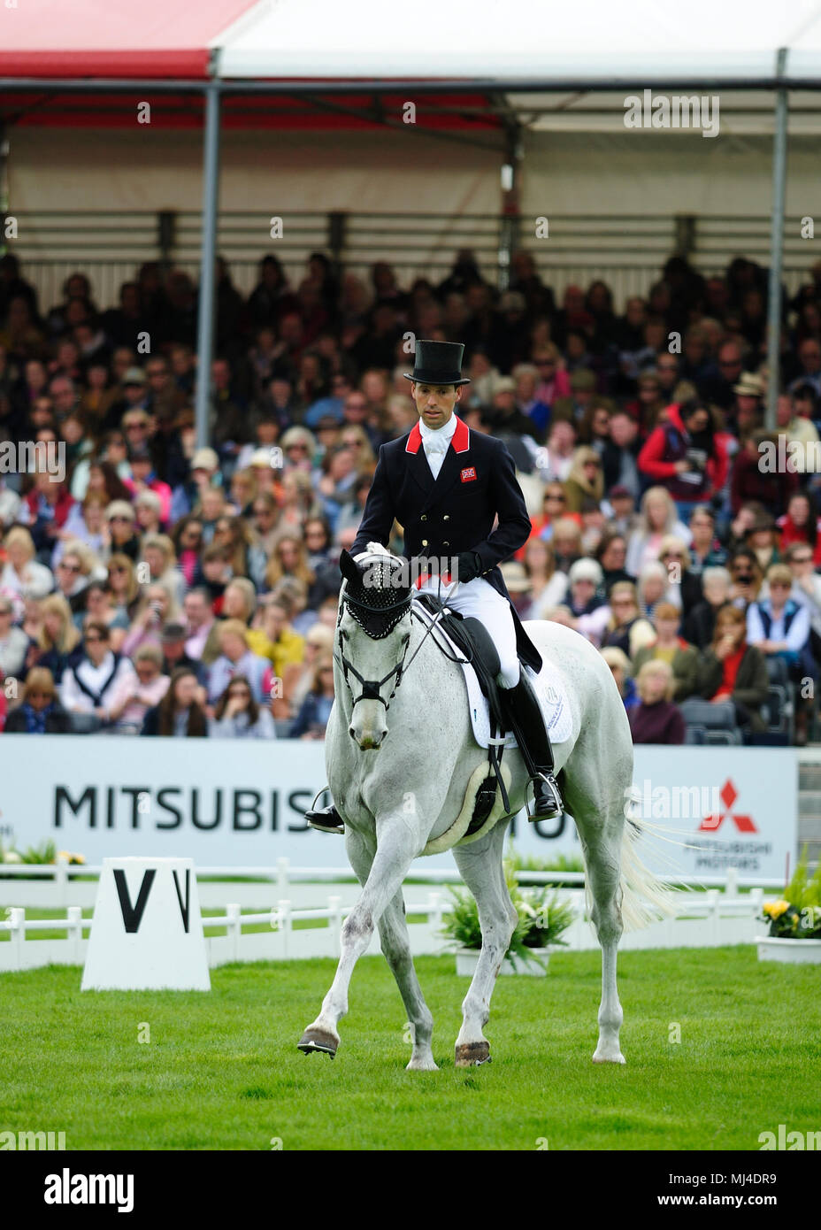 Harry meade away cruising hi-res stock photography and images - Alamy