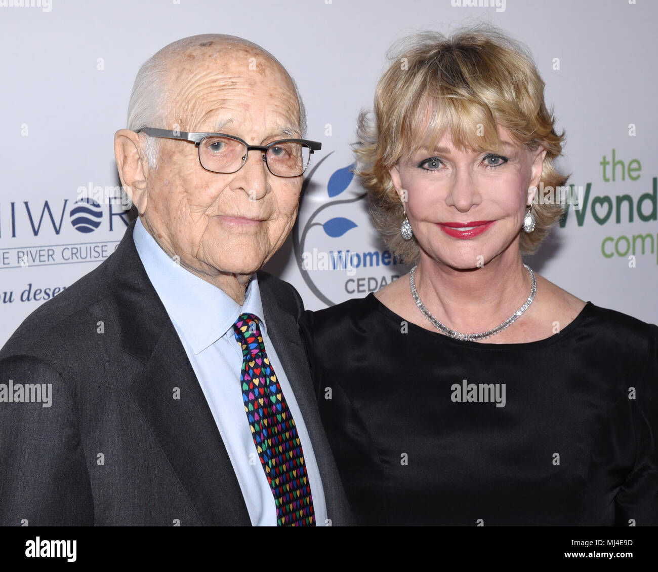 Norman lear lyn lear norman lear hi-res stock photography and images ...