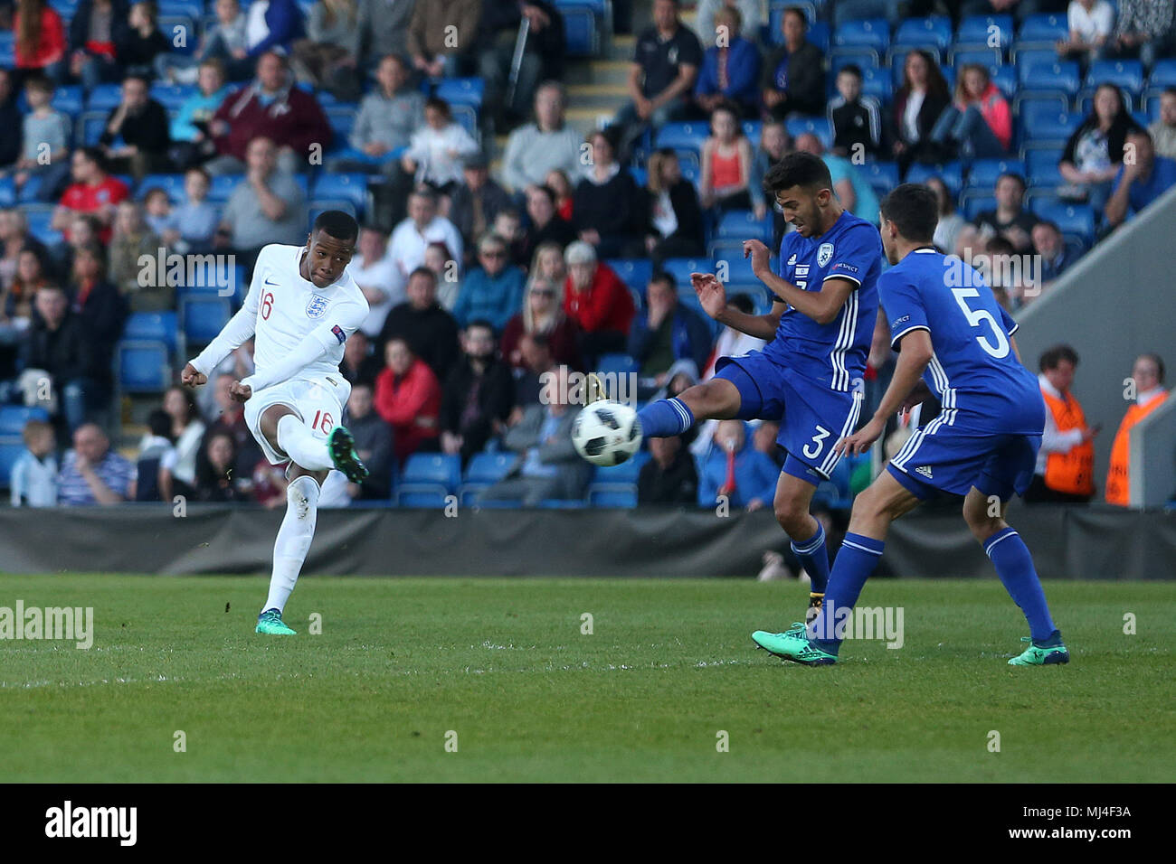 Rayhaan tulloch hi-res stock photography and images - Alamy