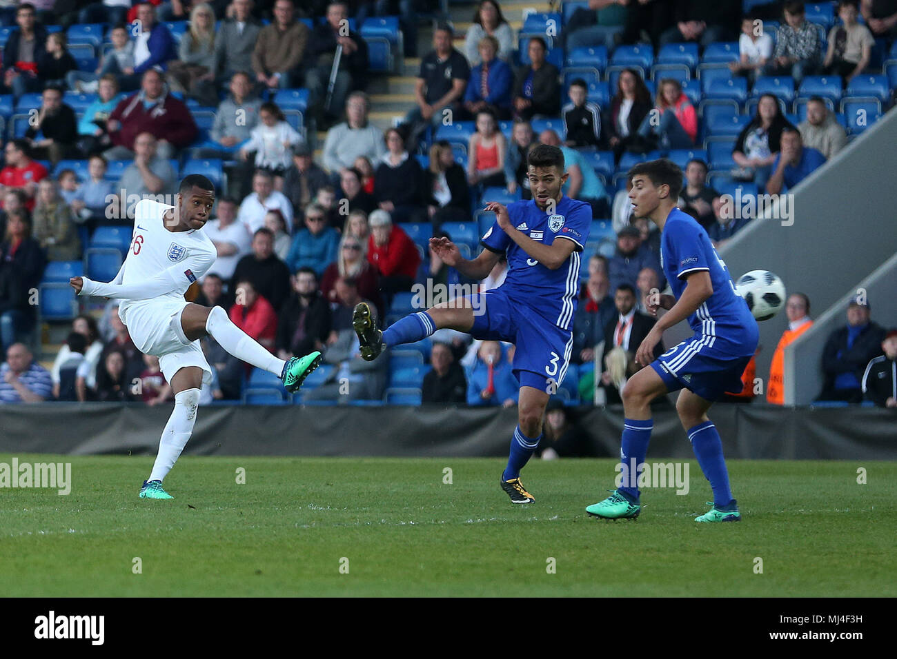 Rayhaan tulloch hi-res stock photography and images - Alamy