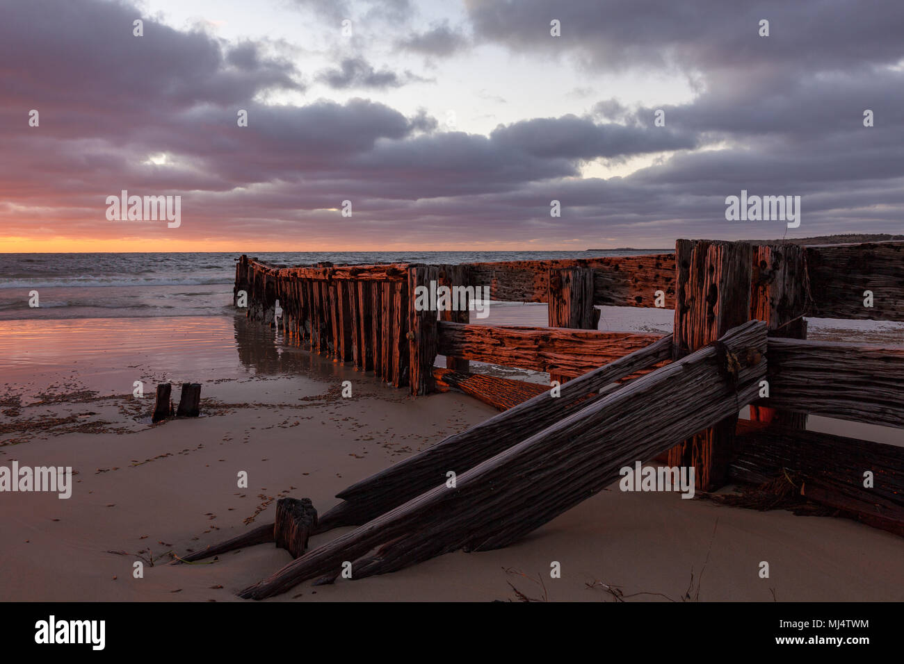 Groyne australia hi-res stock photography and images - Alamy