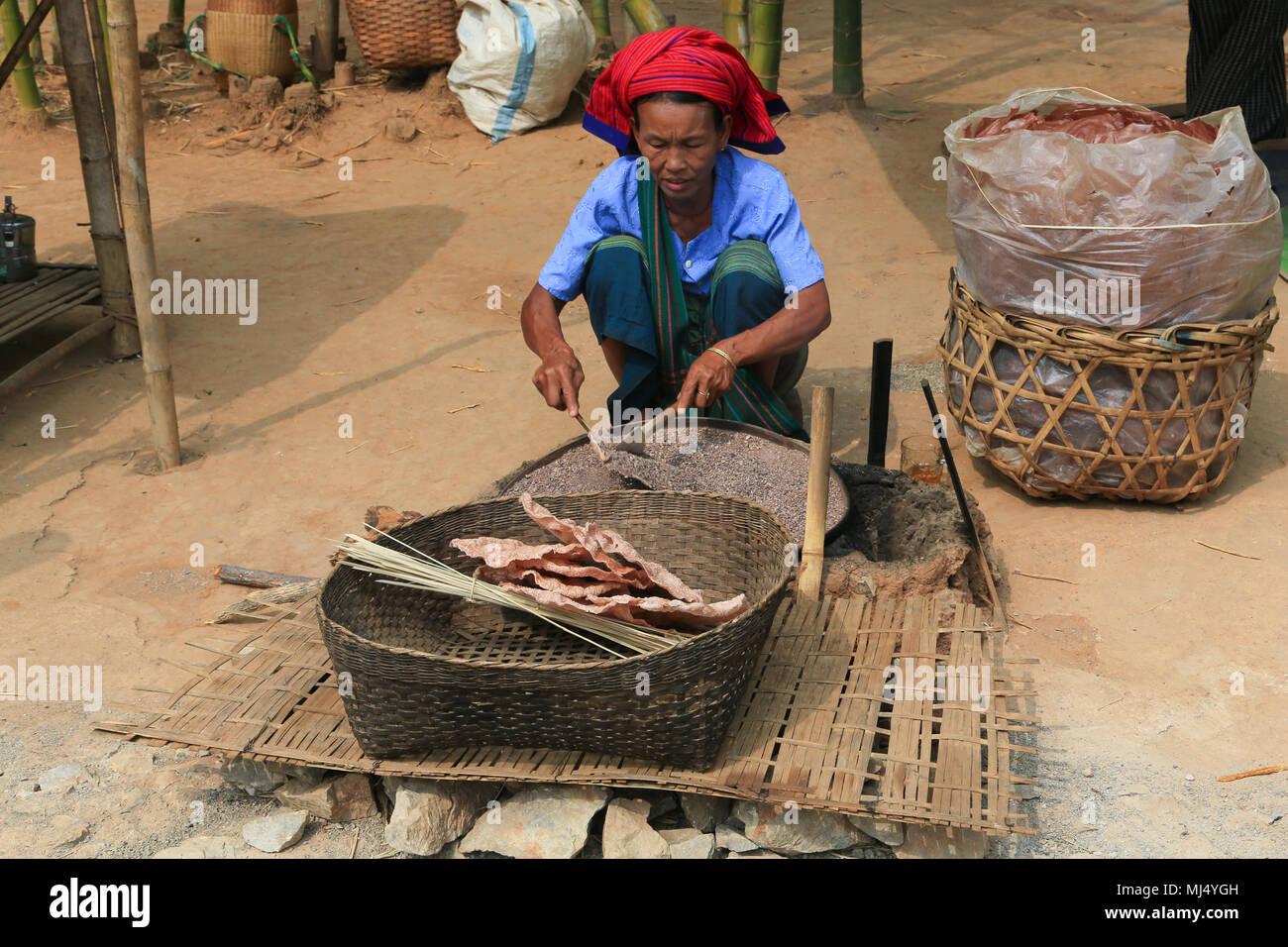 Hot in bed hi-res stock photography and images - Alamy