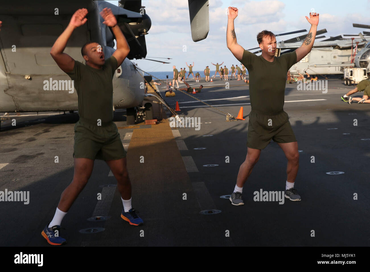 Military jumping jacks hi-res stock photography and images - Alamy