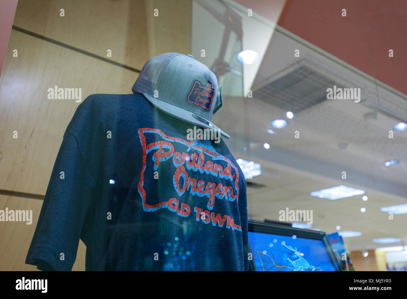 Portland, Oregon, USA - April 27, 2018 : Portland Souvenir Products at ...