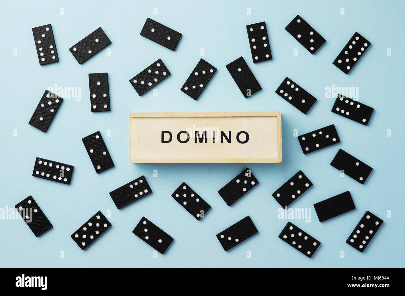 Domino pieces falling hi-res stock photography and images - Alamy