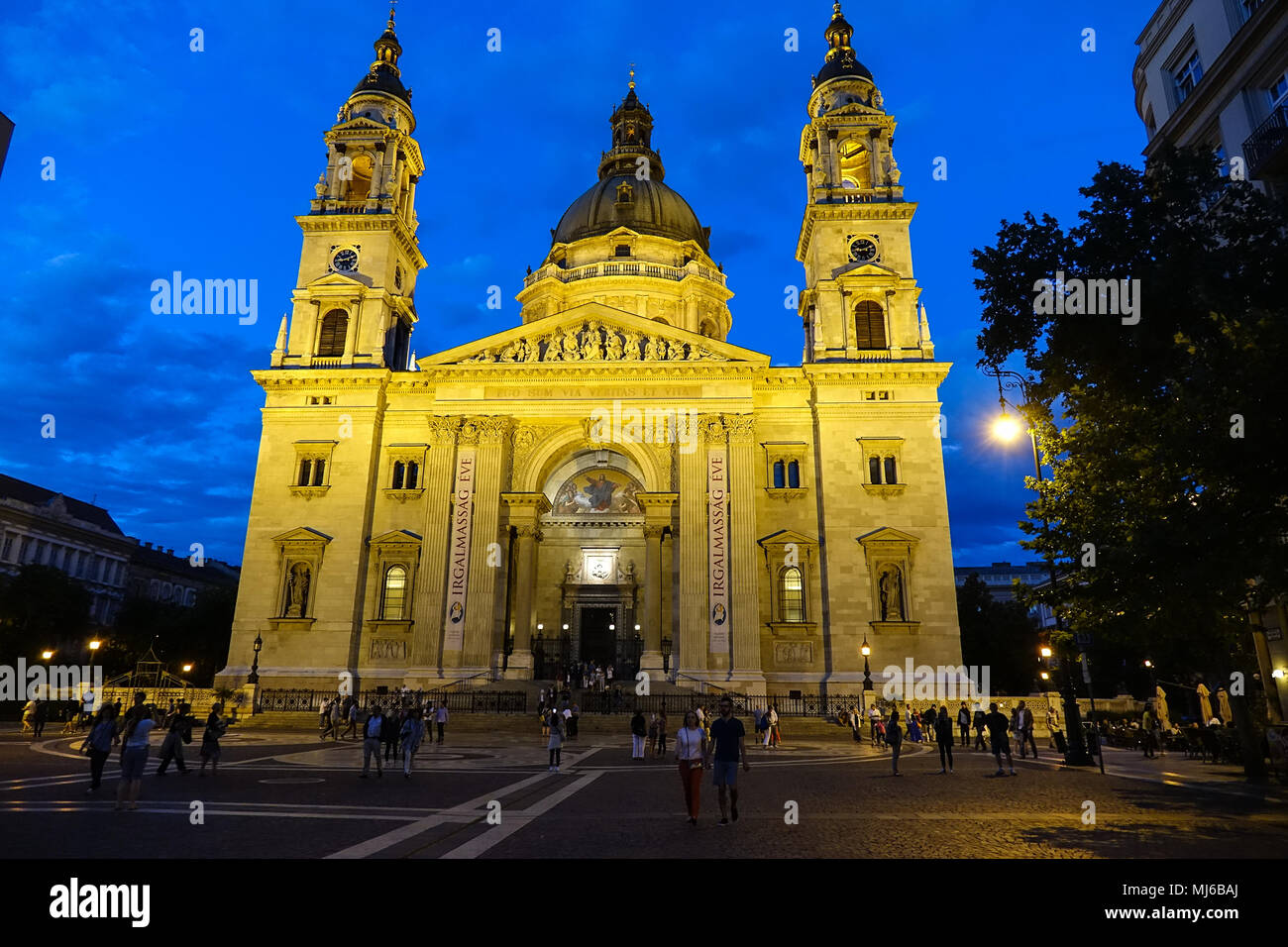 St stephens night hi-res stock photography and images - Alamy